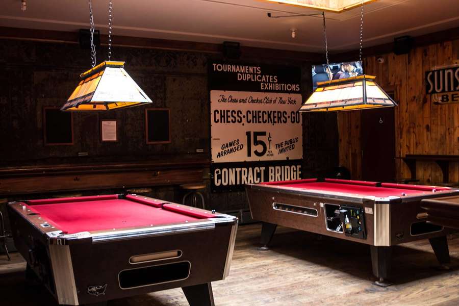 Bleecker Street Bar: A Bar in New York, NY - Thrillist
