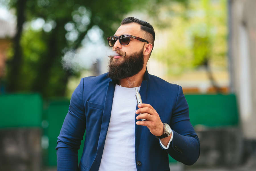 Vaping vs Smoking Weed: Which Method Is Better? - Thrillist