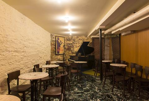 Mezzrow: A New York, NY Bar.