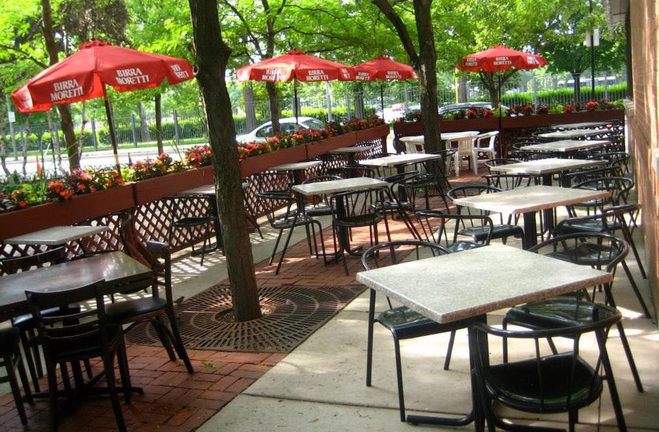 Tufano's Vernon Park Tap: A Chicago, IL Restaurant.