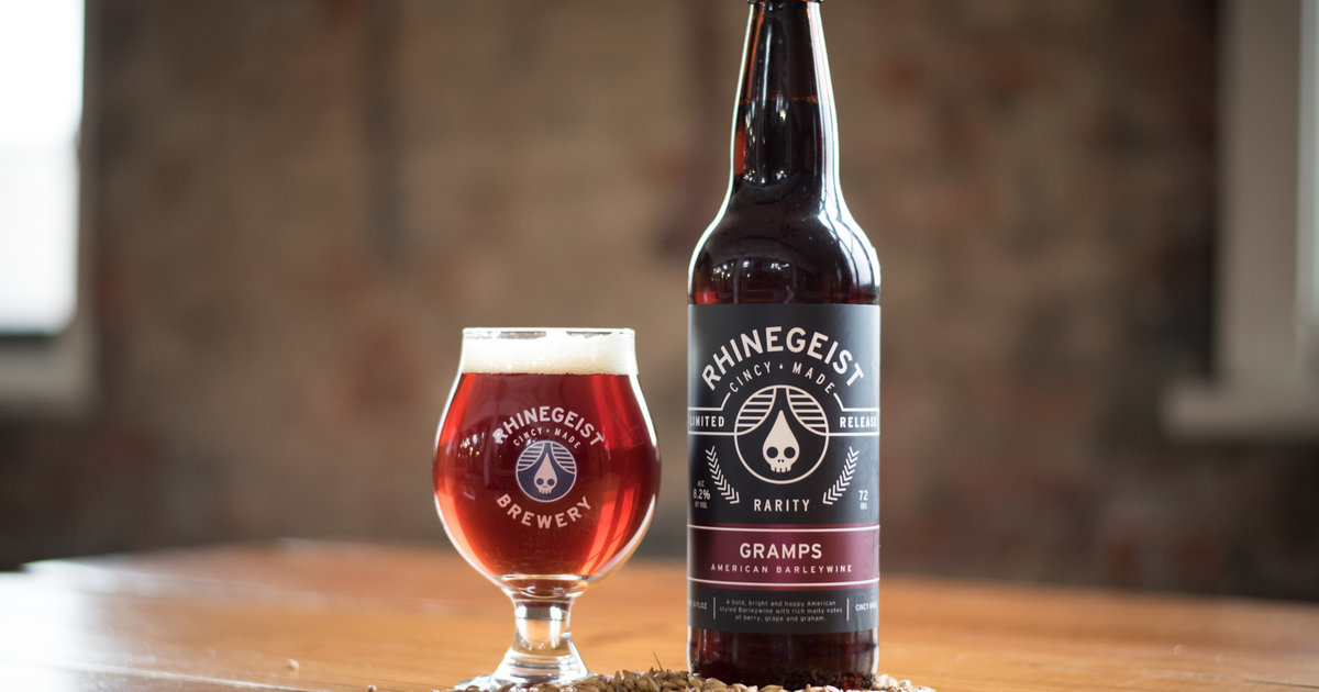 Rhinegeist Brewery: Bar.