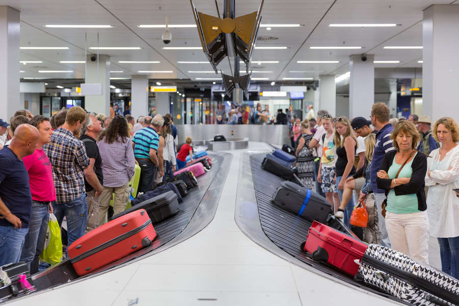 Worst Airports in the World According to Pilots and Flight Attendants ...