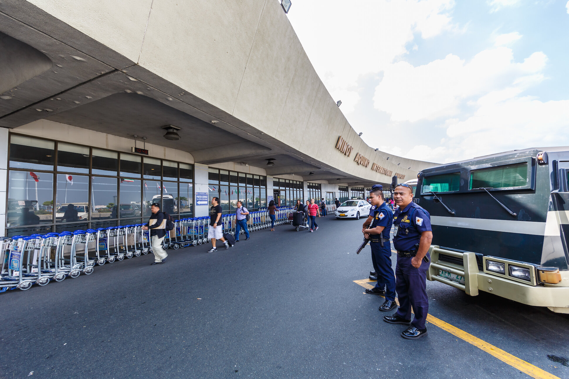 Worst Airports in the World According to Pilots and Flight Attendants ...