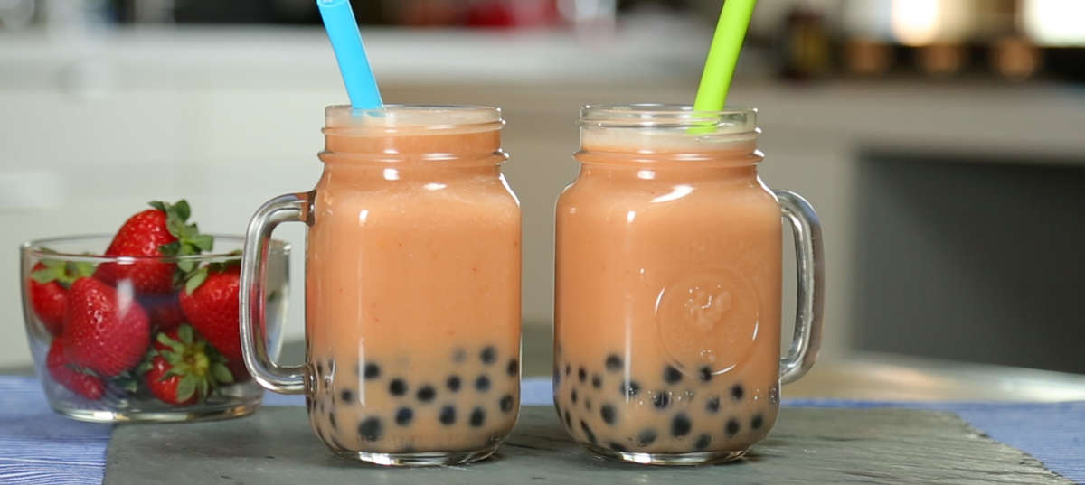 How to Make Boozy Bourbon Bubble Tea Recipe - Thrillist