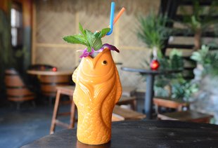 The Saloon: A Washington DC, DC Bar.