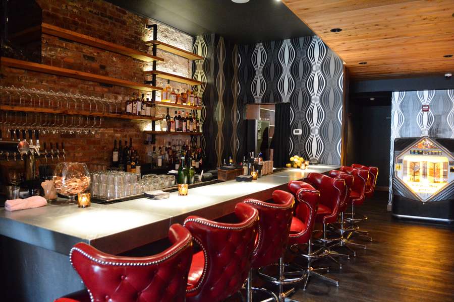 EatBar: A Bar in Washington D.C. - Thrillist