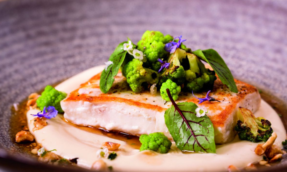 Cast & Plow: A Restaurant in Marina del Rey, CA - Thrillist