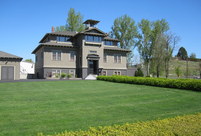 A Guide to the Best Washington Wineries