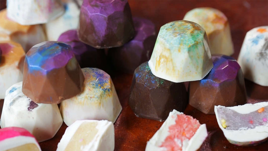 Jewel Rainbow Truffle Video With Mini Melanie - Thrillist