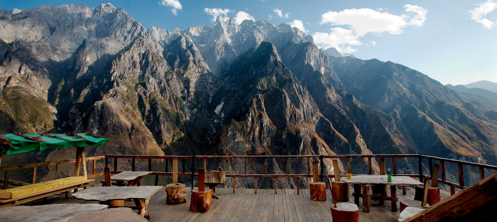 The World's Coolest Mountaintop Bars - Thrillist