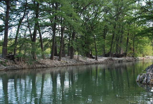 Best Tubing in Austin Guide