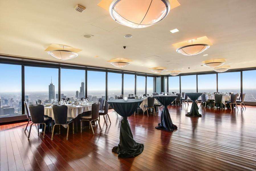 The Signature Room at the 95th: A Bar in Chicago, IL - Thrillist