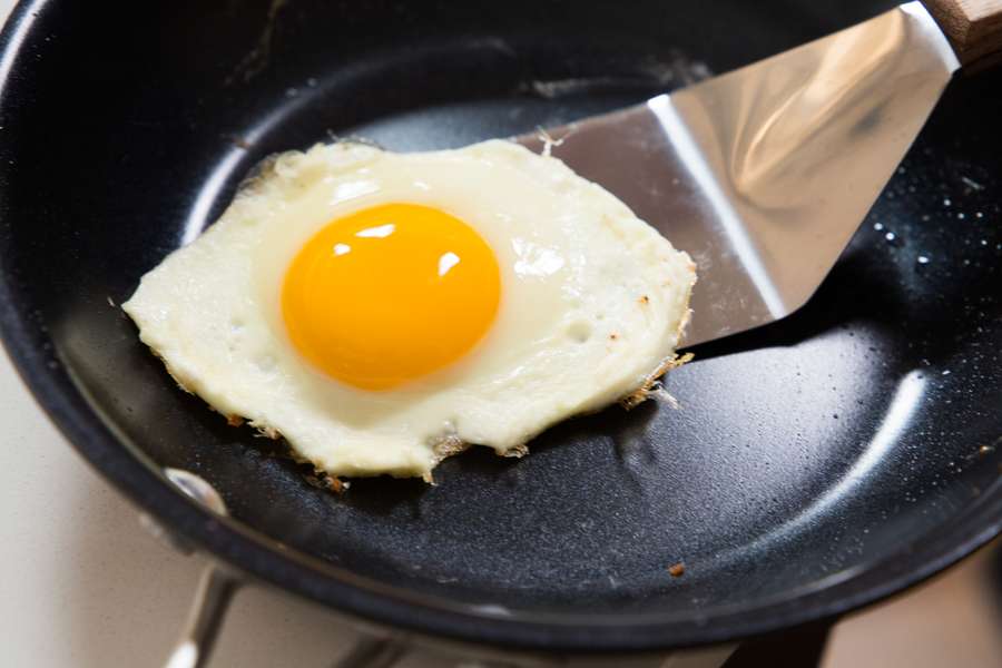 Easy Mistakes You Make When Trying to Cook Eggs: Hard-Boiled, Poached ...