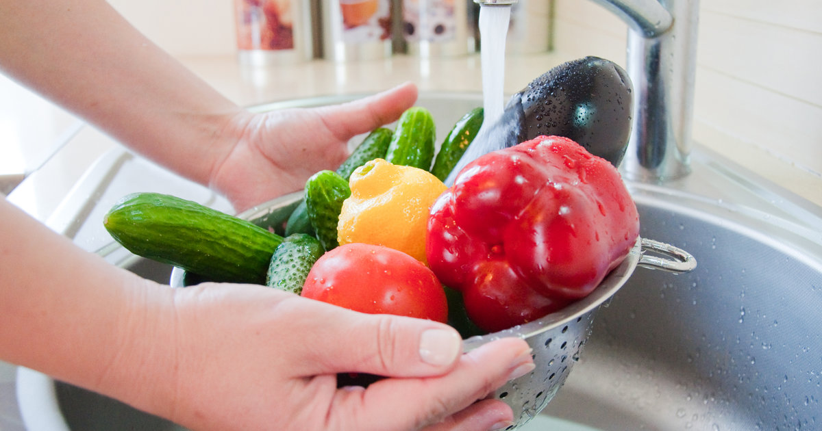 How to Wash Your Vegetables, and Why It's So Important - Thrillist