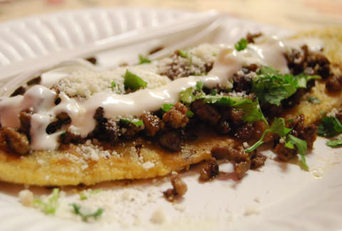 Huaraches Doña Chio: A Chicago, IL Restaurant.