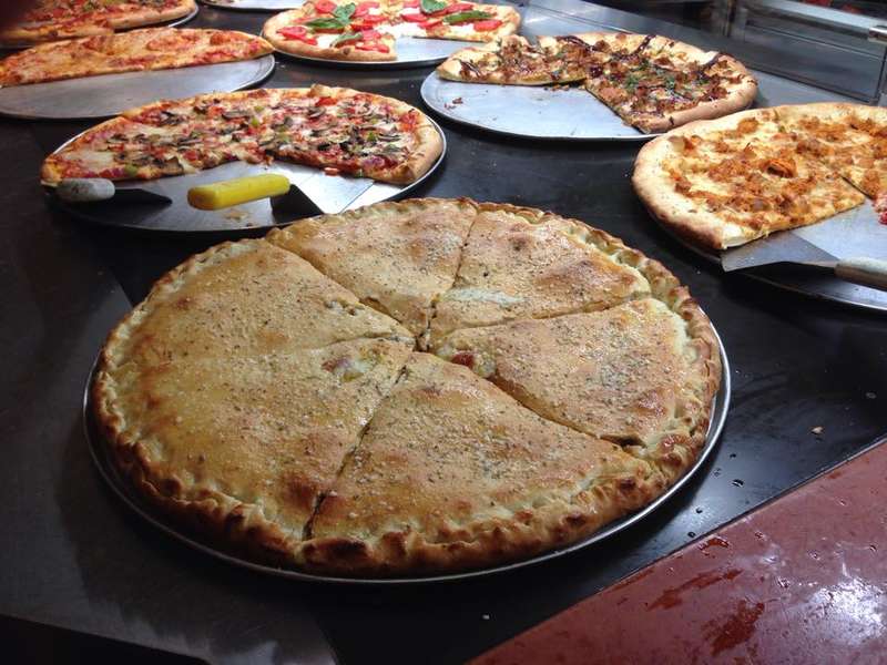 Metro Pizza: A Restaurant in Las Vegas, NV - Thrillist