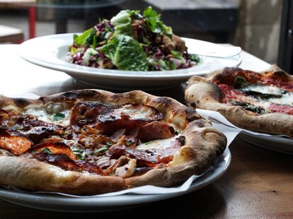 Pitfire Pizza: A Restaurant in Los Angeles, CA - Thrillist