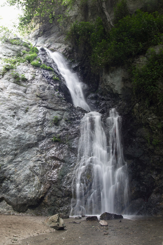 Best Waterfall Hikes in LA - Thrillist