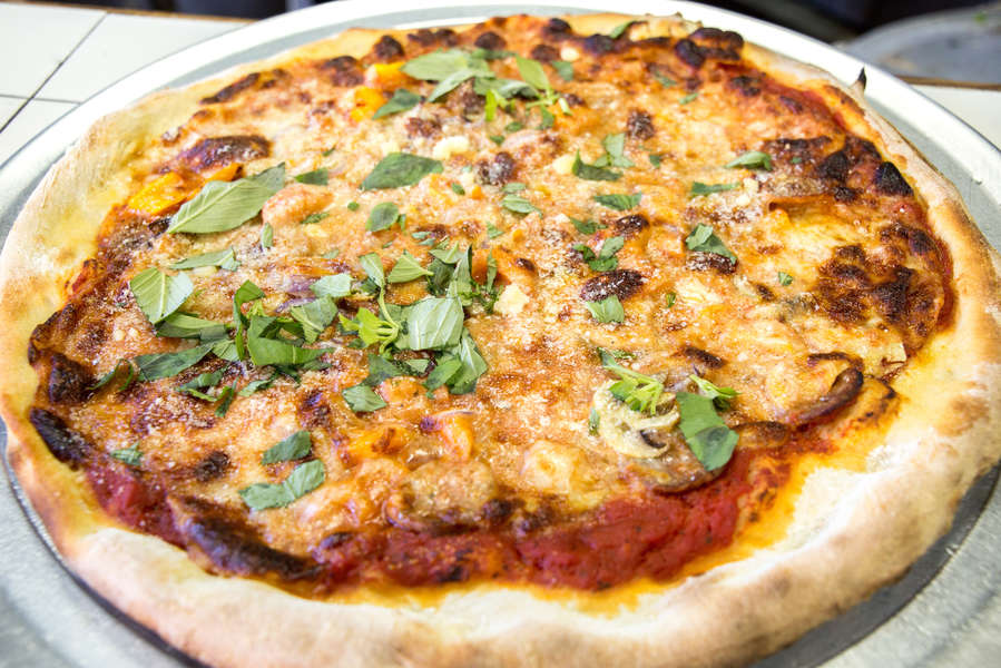 Maar's Pizza & More: A Restaurant in San Antonio, TX - Thrillist