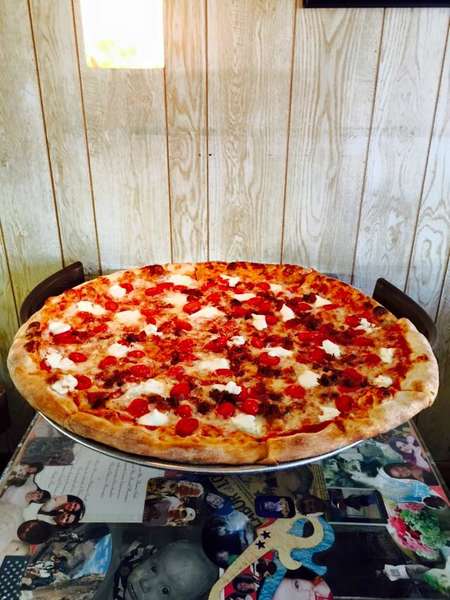 Little Deli & Pizzeria: A Restaurant in Austin, TX - Thrillist