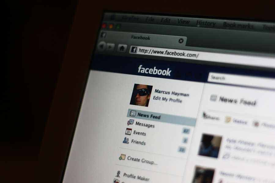 How to Stalk People on Facebook - Thrillist
