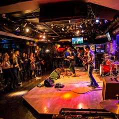 The Comedy Bar - Thrillist Chicago