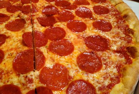 Mesa Pizza: A Minneapolis, MN Restaurant.