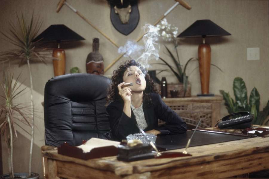 Common Female Stereotypes From 90s TV Shows Explained - Thrillist