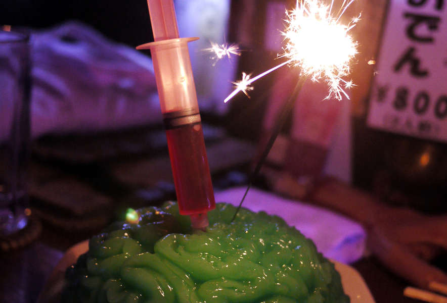 Restaurants With Absolutely Intense Themes & Gimmicks - Thrillist