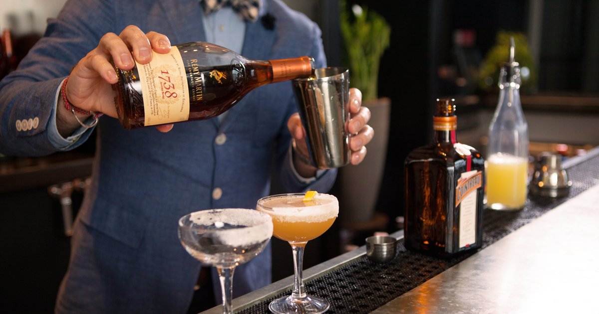 Best Bars for National Cognac Day in Chicago - Thrillist