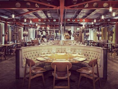 Manchester House Restaurant and Lounge: A Restaurant in Manchester ...