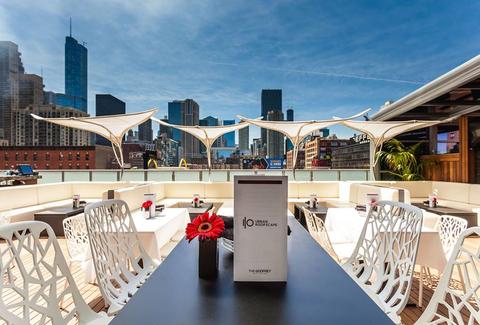 I|O Urban Roofscape: A Chicago, IL Bar.