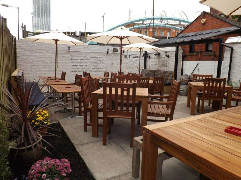 The Briton's Protection: A Bar in Manchester - Thrillist