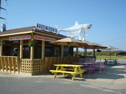 Austin Fish Co.: A Bar in Dare County, NC - Thrillist