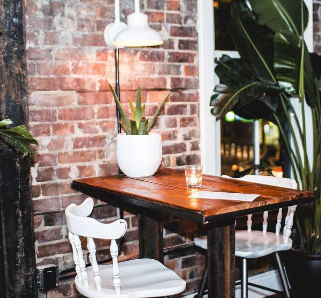 apt 200: A Bar in Toronto, ON - Thrillist