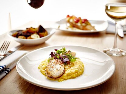 Manoli's: A Restaurant in Salt Lake City, UT - Thrillist