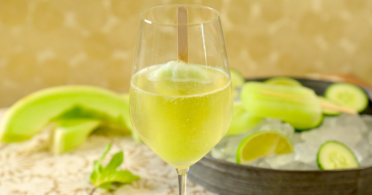 Honeydew Cucumber Pop With Bubbly Recipe Video - Thrillist