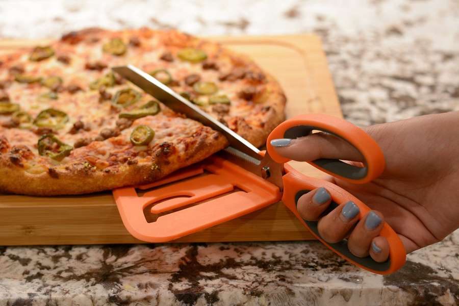 Pizza Scissors by Kitchen Maestro on Amazon - Thrillist