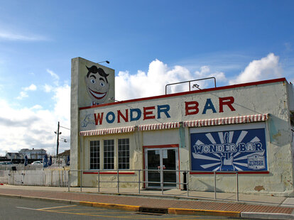 Wonder Bar: A Bar in Asbury Park, NJ - Thrillist