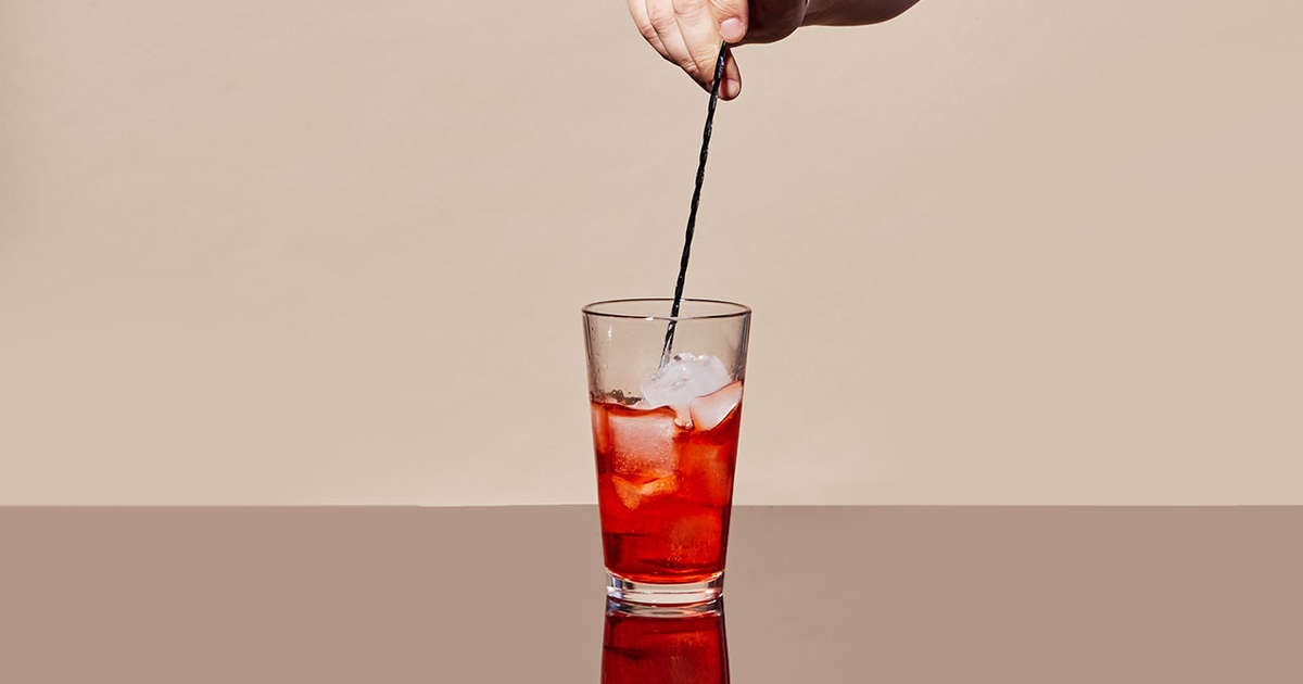 How to Stir a Cocktail - Thrillist