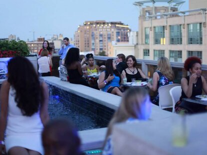 Beacon Sky Bar: A Bar in Washington, D.C. - Thrillist