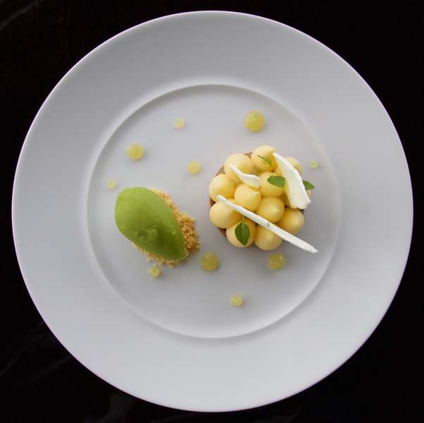 Flow: A Restaurant in Paris, Île-de-France - Thrillist