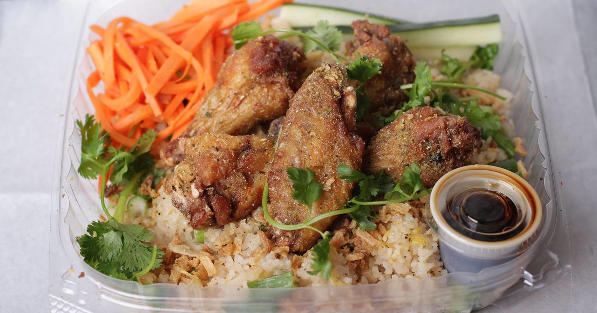 Roostar Vietnamese Grill: A Houston, TX Restaurant.