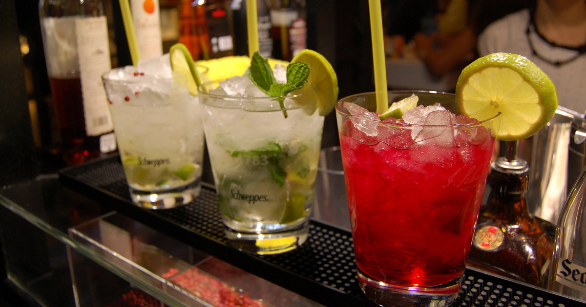 Hunter's Palm Springs: A Los Angeles, CA Bar.