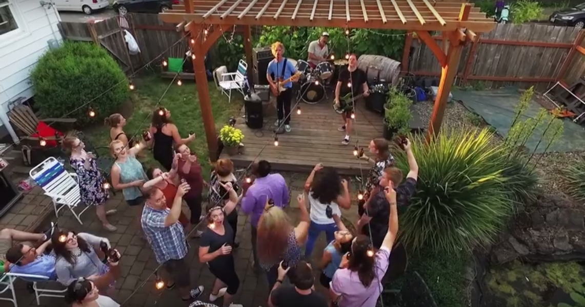 The First Marijuana Commercial Is Like a 'Portlandia' Episode - Thrillist