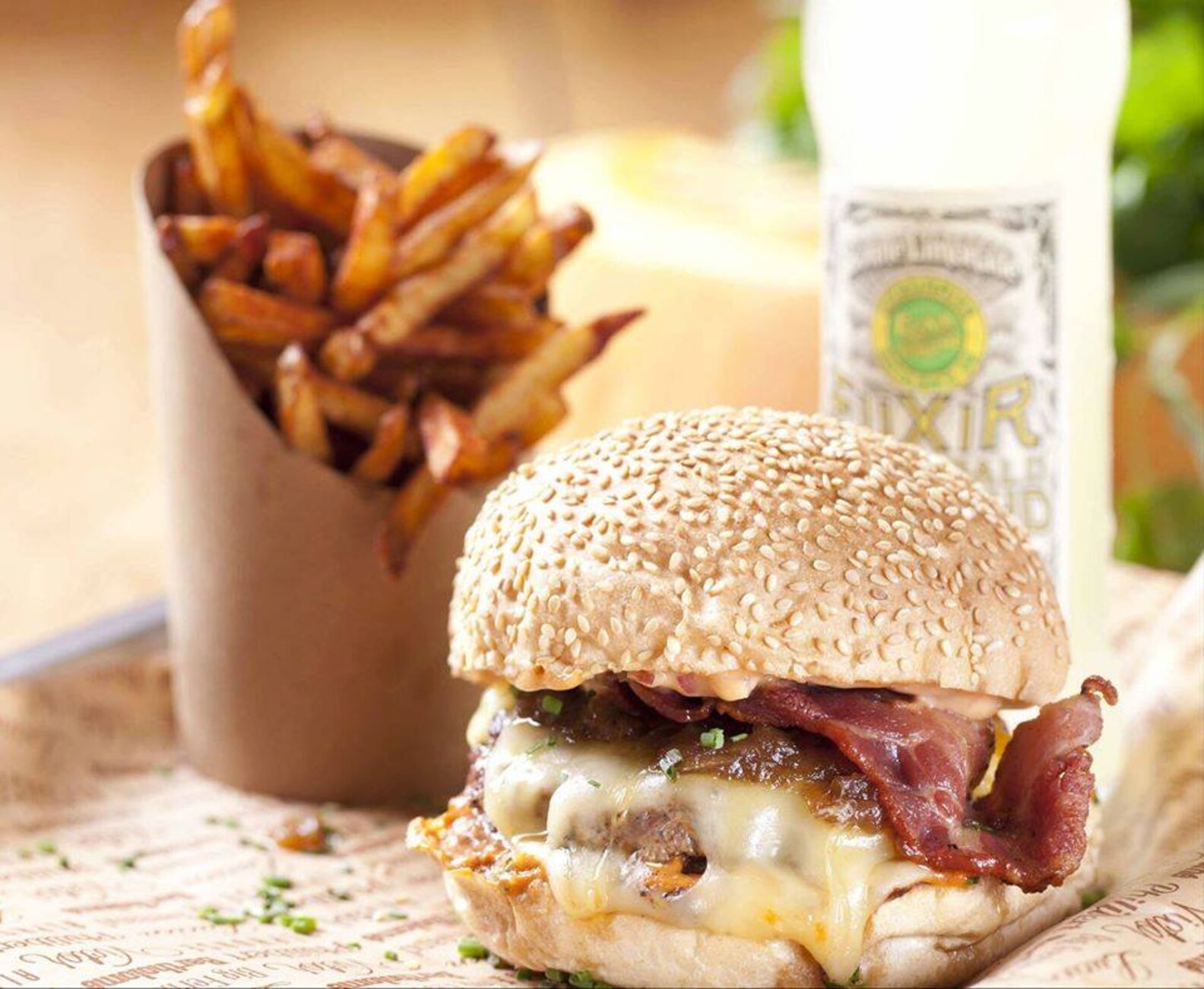 Best Burgers in Paris: Big Fernand, King Marcel, Coffee Parisien & More ...