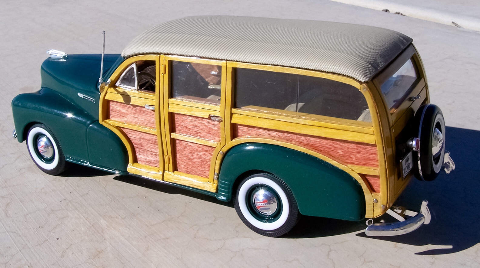 Custom Diecast Model Cars for Sale: Buy a 1/18 Scale Car - Thrillist