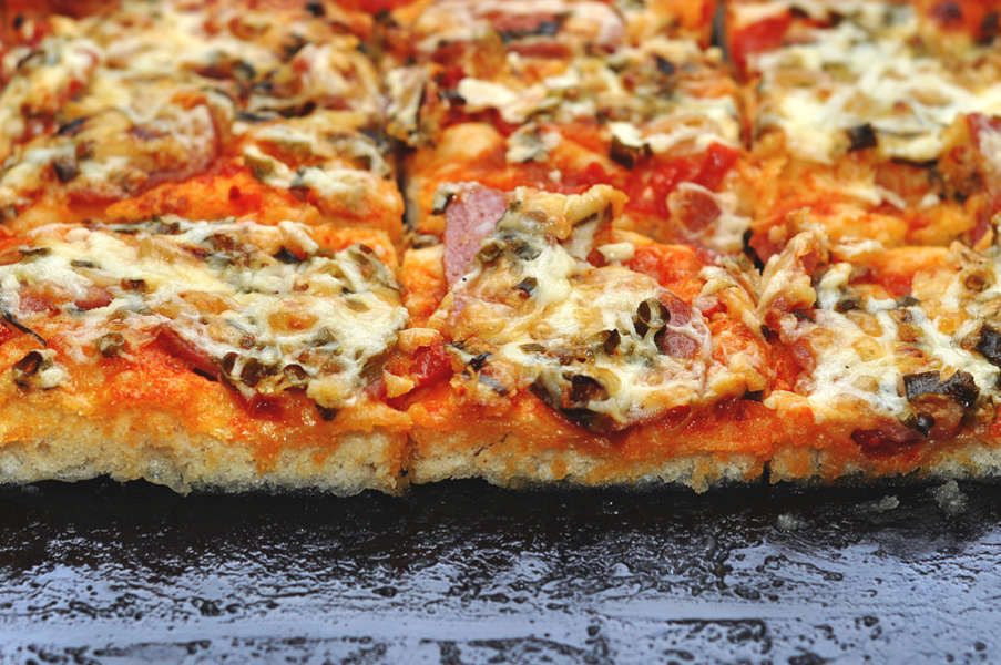 Freddy's Pizza: A Restaurant in Cicero, IL - Thrillist