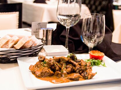 Table 13 Addison | Cabinets Matttroy