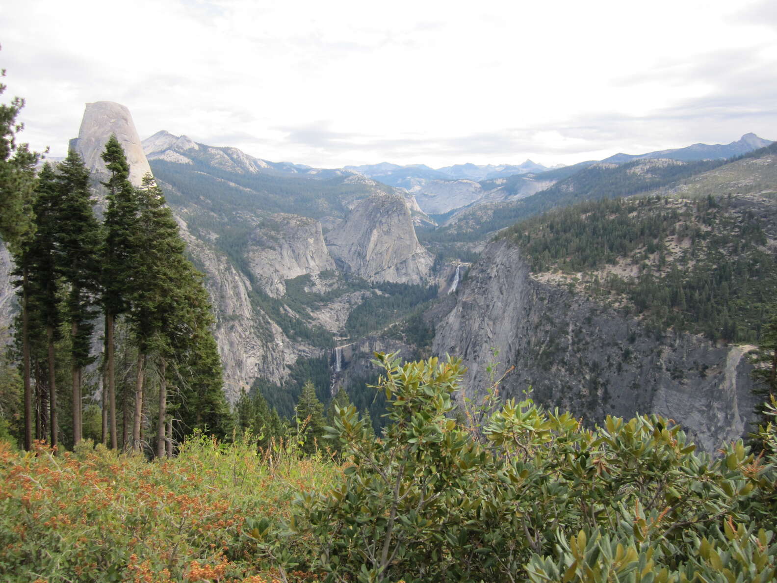 Best Hiking Trails and Places to Hike in Yosemite National Park - Thrillist